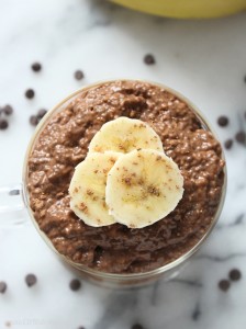 5 Ingredient Chunky Monkey Chia Pudding - Chelsey Amer